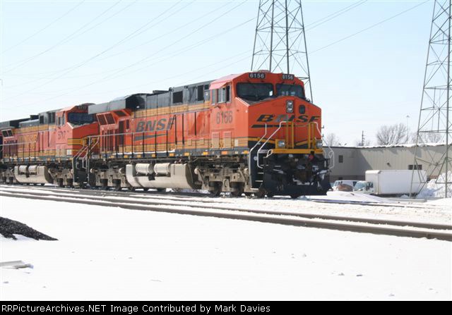 BNSF 6156